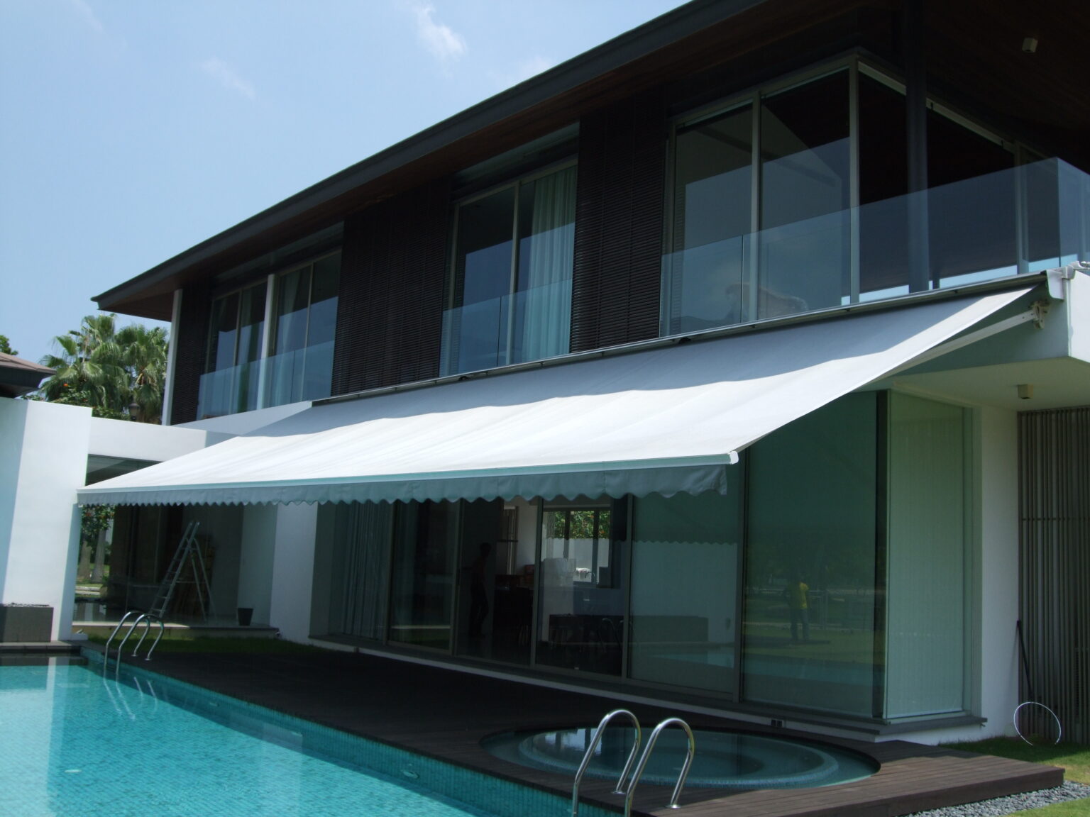 Retractable Awning - Elite Deco Pte Ltd - Awning, Canopy, Zip Blinds ...