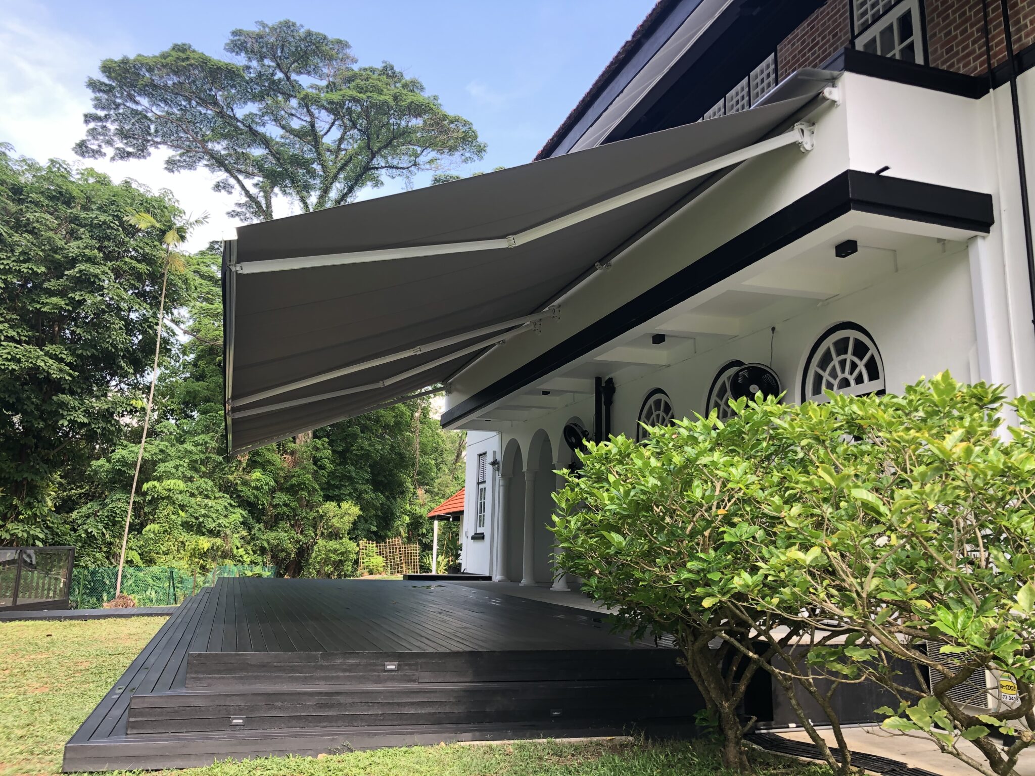 Retractable Awning - Elite Deco Pte Ltd - Awning, Canopy, Zip Blinds ...